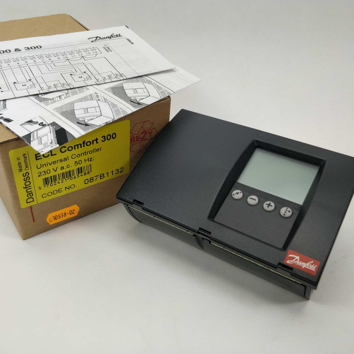 Danfoss 087B1132 ECL COMFORT 300 universal controller – Buy2Sell ApS