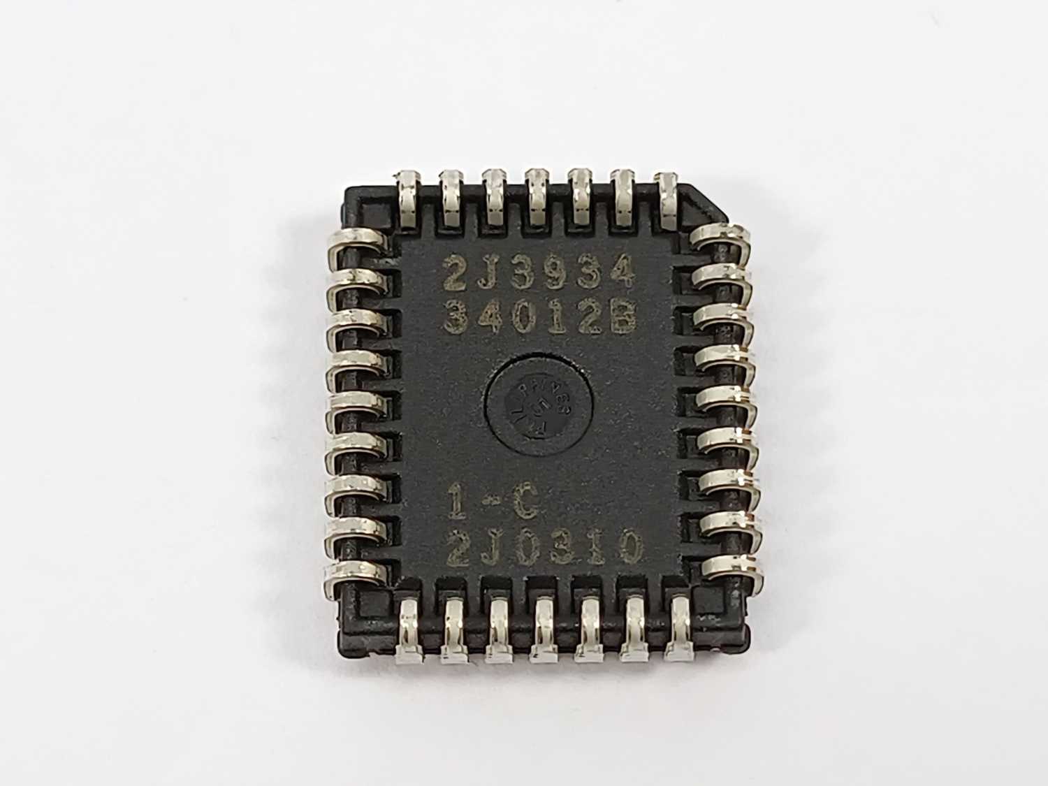 Atmel AT27C080-90JC 0327, Batch Size: 2 – Buy2Sell ApS