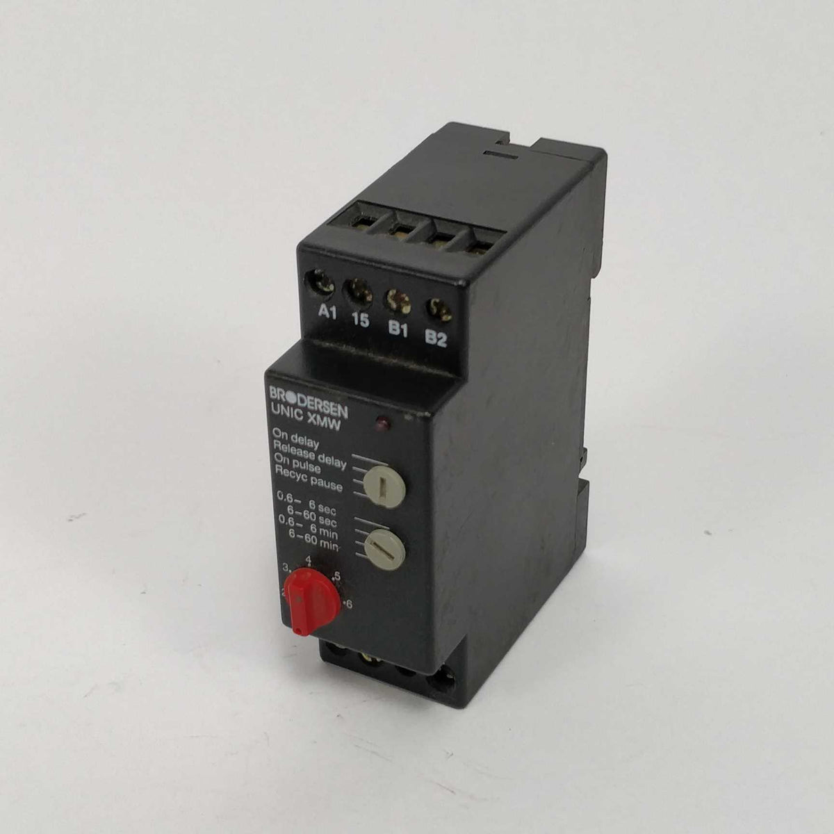 BRODERSEN UNIC XMW Timer relay 0-60min, 0-60s – Buy2Sell ApS