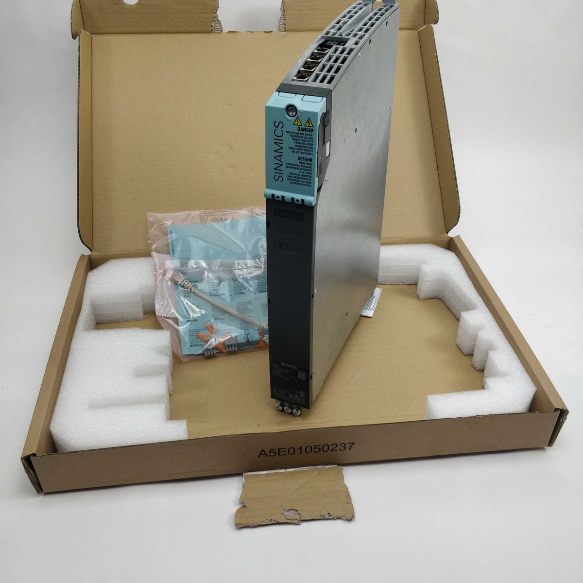 Siemens 6SL3120-2TE15-0AA4 S120 Double Motor Module – Buy2Sell ApS